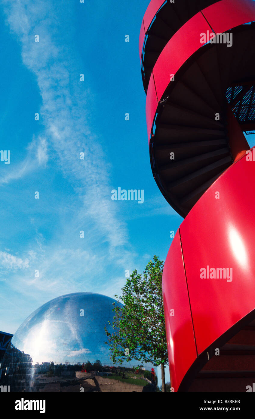 LA VILLETTE PARK GEODE PARIS FRANCE Stock Photo - Alamy