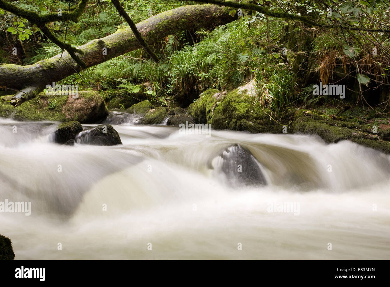 Waterfall over boulders hi-res stock photography and images - Alamy