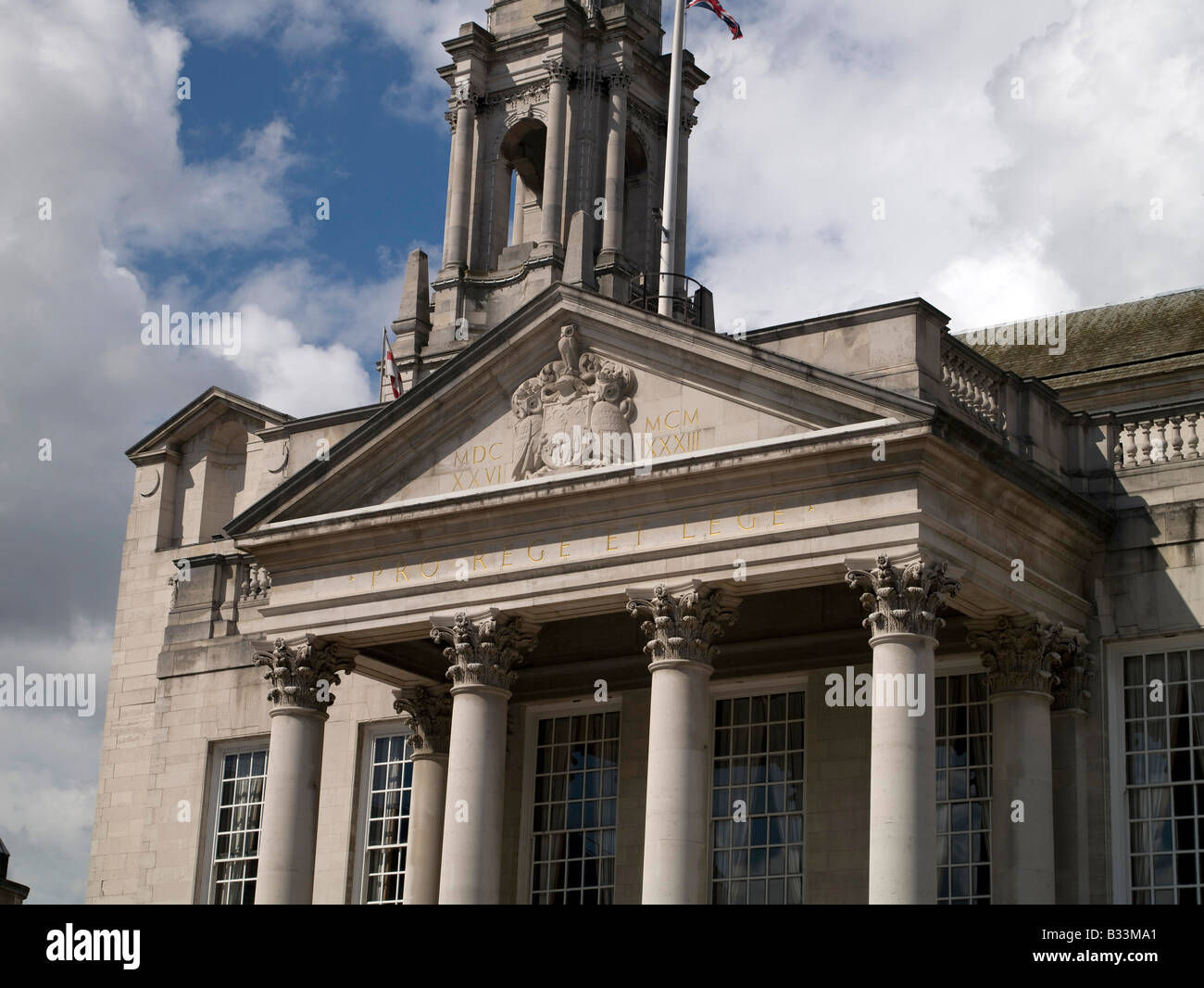 Leeds Civic Hall, Millenium Square, Leeds City Centre, Northern England ...