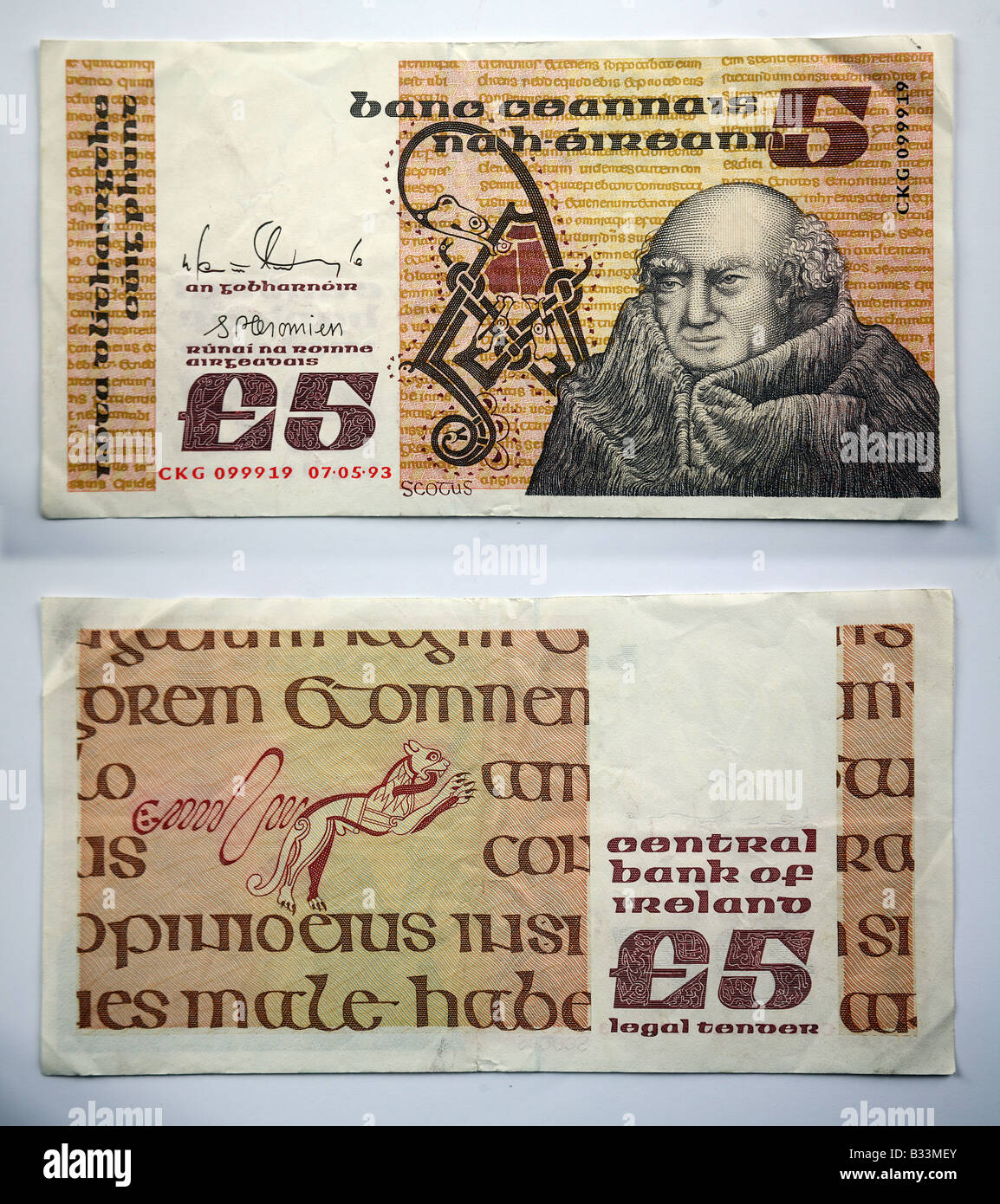 One thousand pounds cash hi-res stock photography and images - Alamy