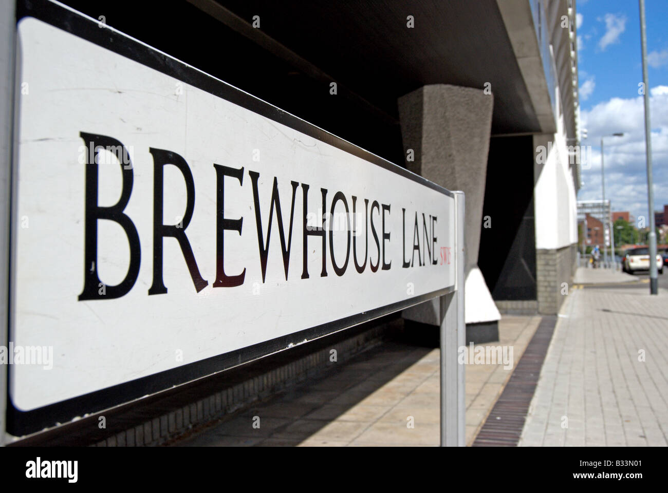 Putney signage hi-res stock photography and images - Alamy