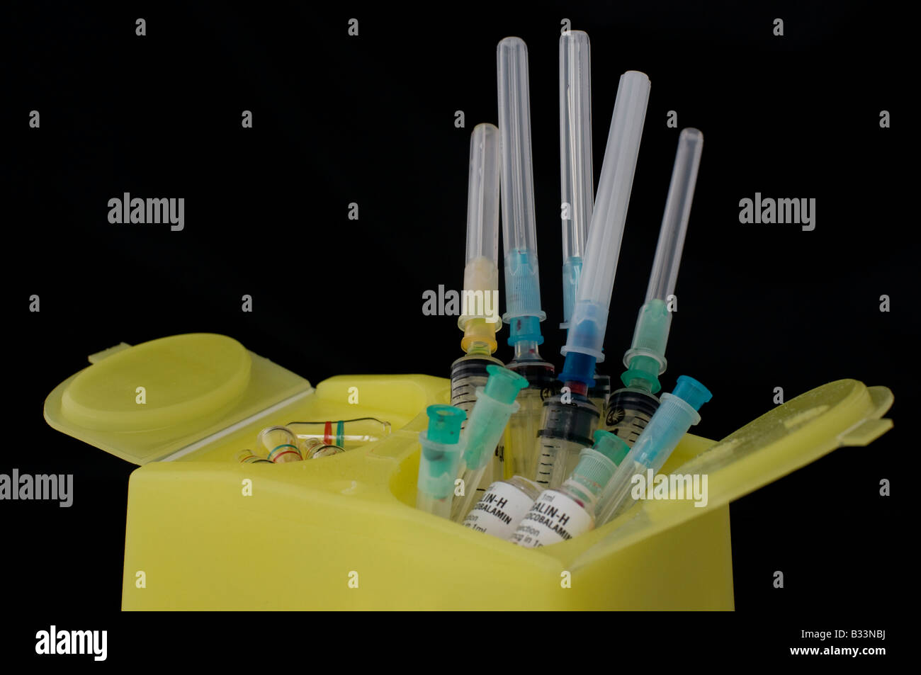 Clinical waste hi-res stock photography and images - Alamy