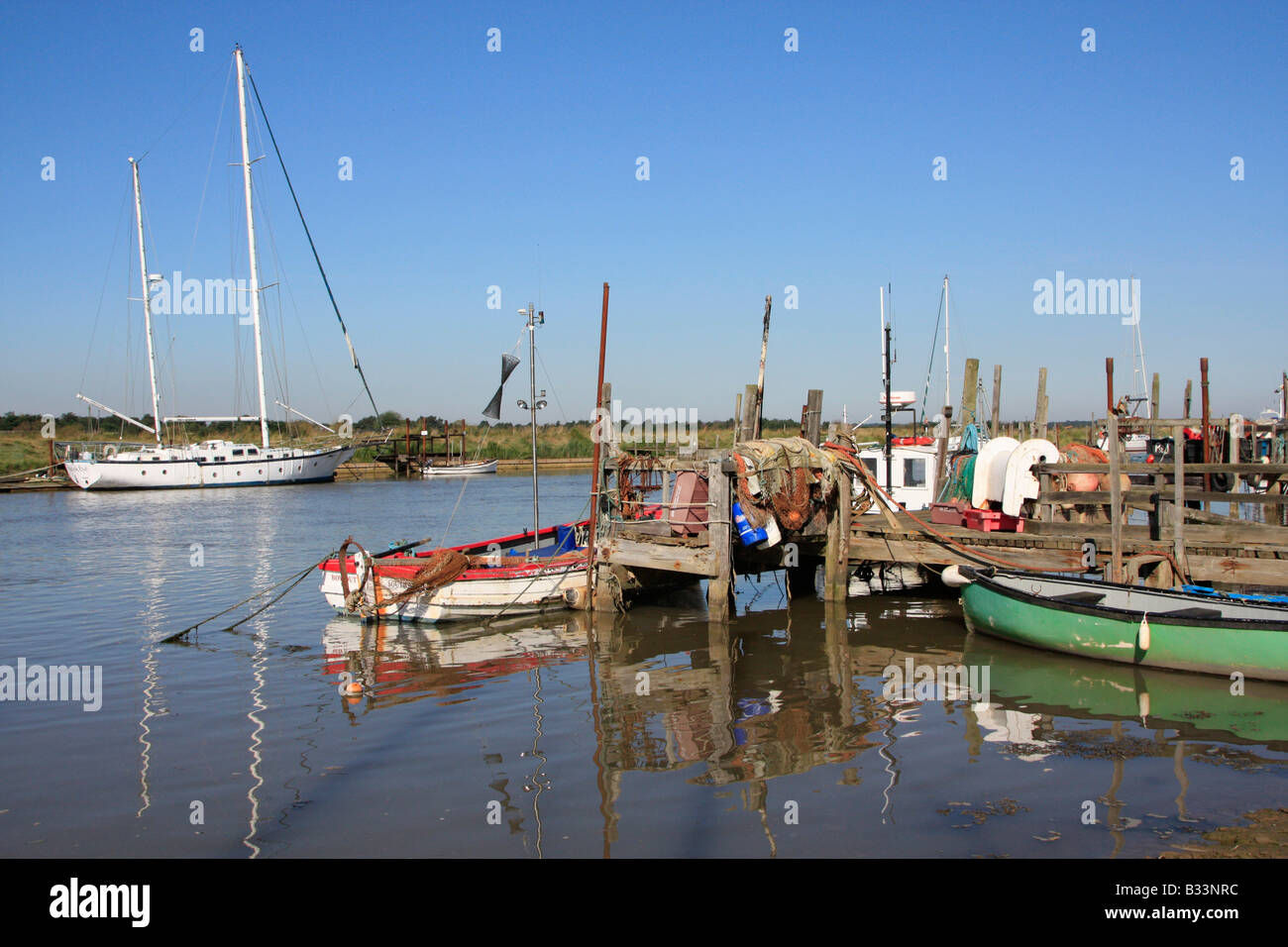 river blyth southwold harbour quayside suffolk england Stock Photo - Alamy
