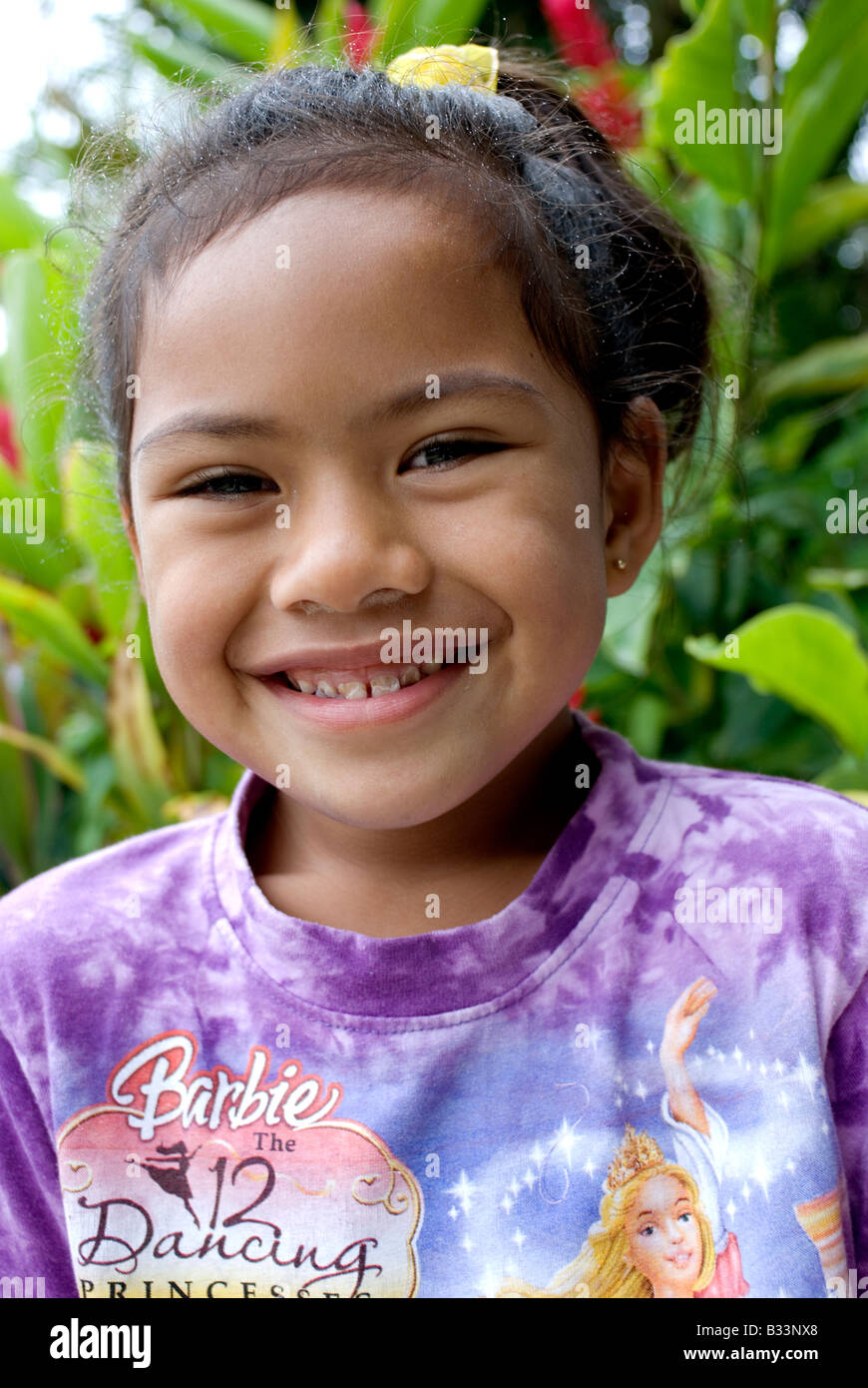 girl at rarotonga airport cook islands Stock Photo - Alamy