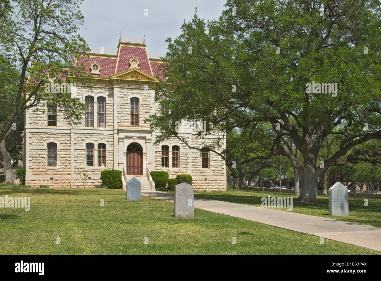 Texas Hill Country Sonora Sutton County Courthouse Stock Photo - Alamy