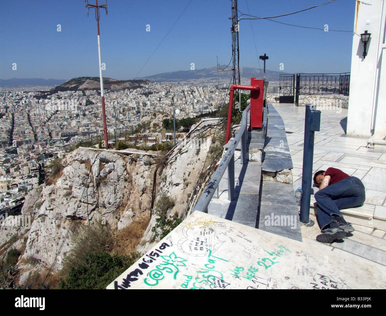 Sad sleeping graffiti hi-res stock photography and images - Alamy