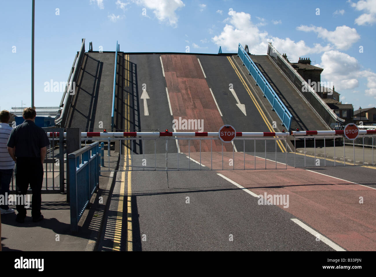 Lowestoft bridge hi-res stock photography and images - Alamy