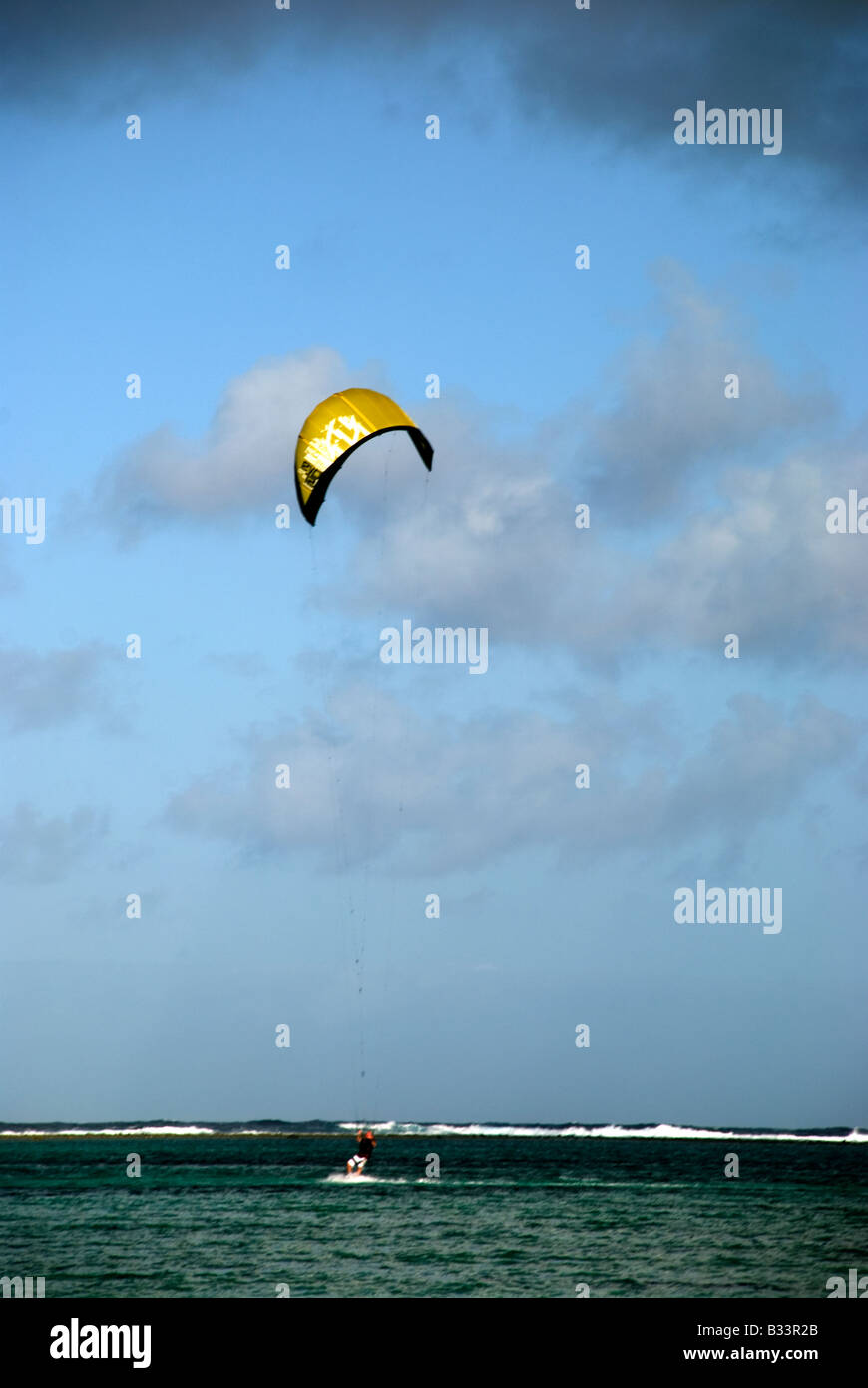 kite surfing, muri, rarotonga, cook islands Stock Photo - Alamy