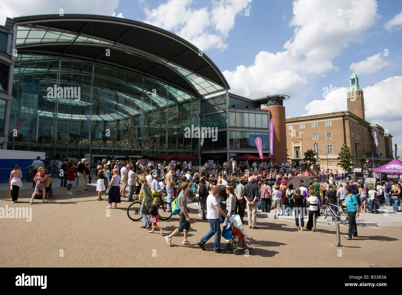 Places to see in norwich hi-res stock photography and images - Alamy