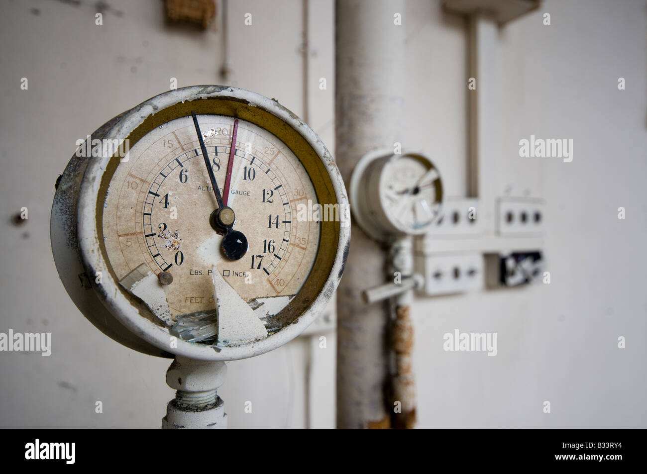 Broken Pressure Gauge High Resolution Stock Photography and Images - Alamy