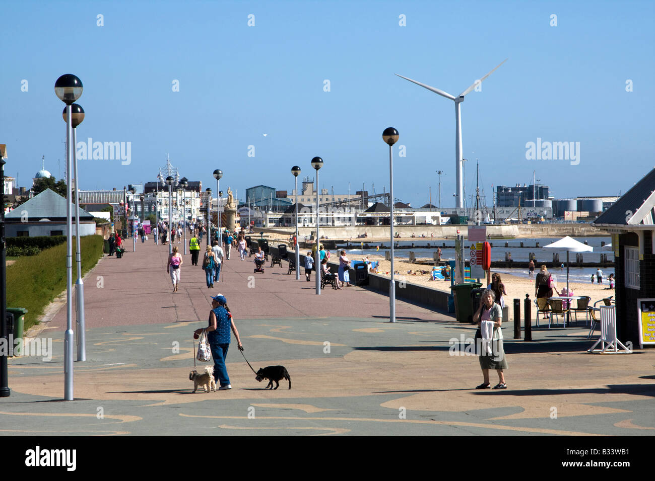 promenade lowestoft town suffolk east anglia beach england uk gb Stock ...
