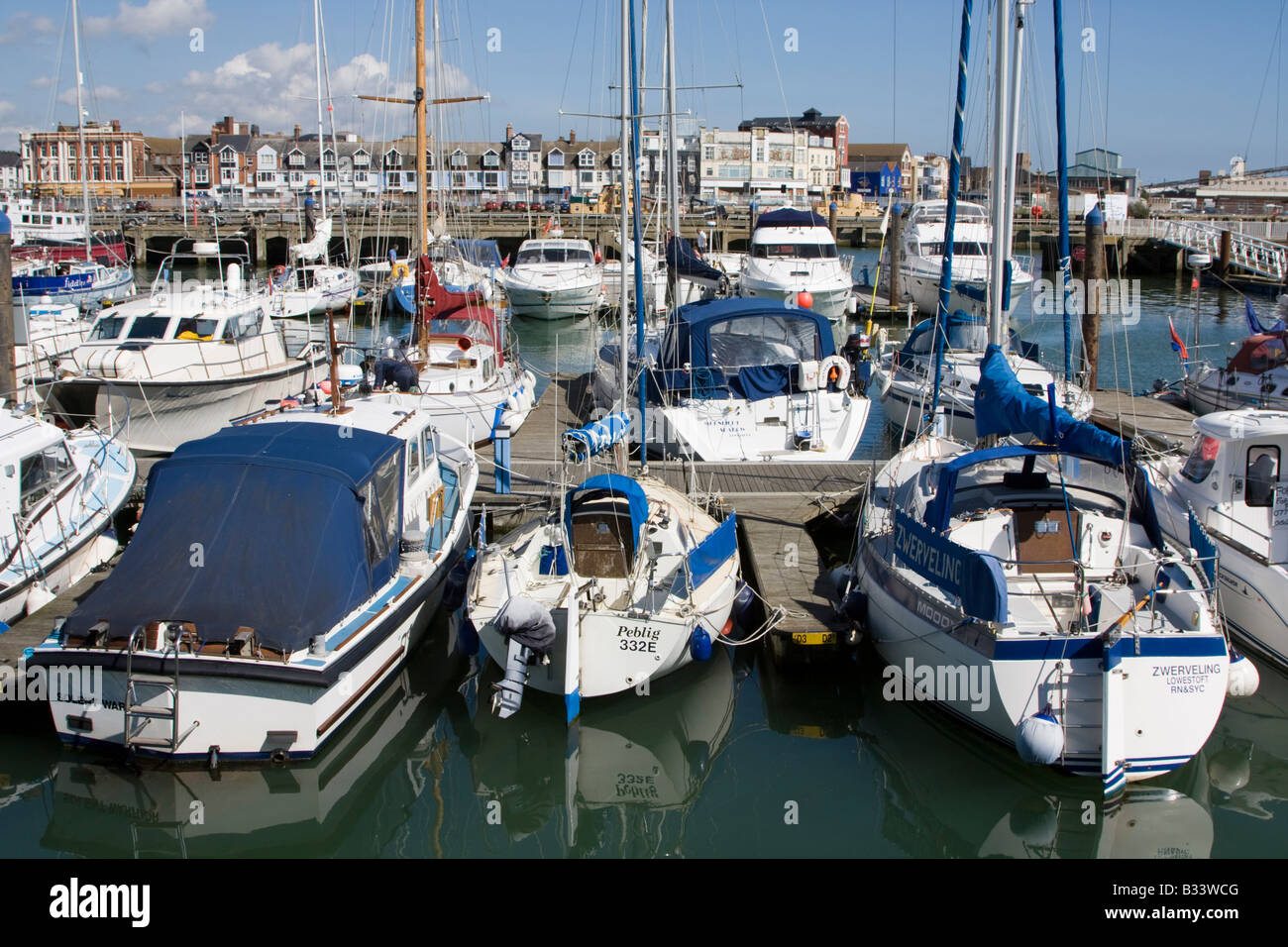 Associated british ports hi-res stock photography and images - Alamy