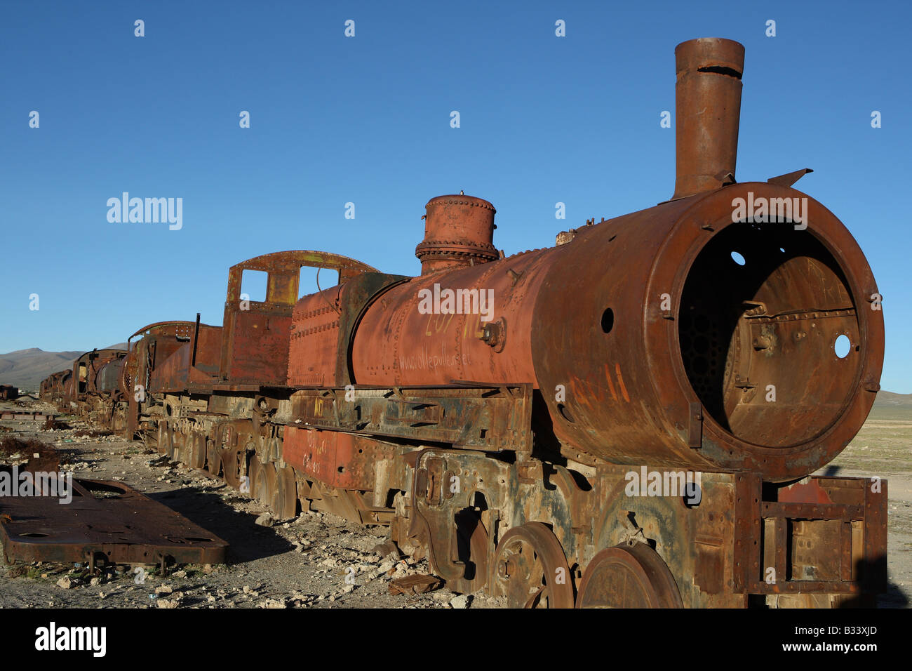 Trains left to rust in Uyuni Stock Photo - Alamy