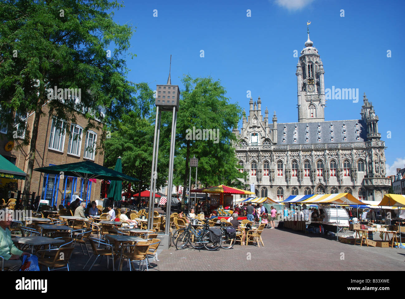 town hall and Market Square Middelburg Zeeland Netherlands Stock Photo ...