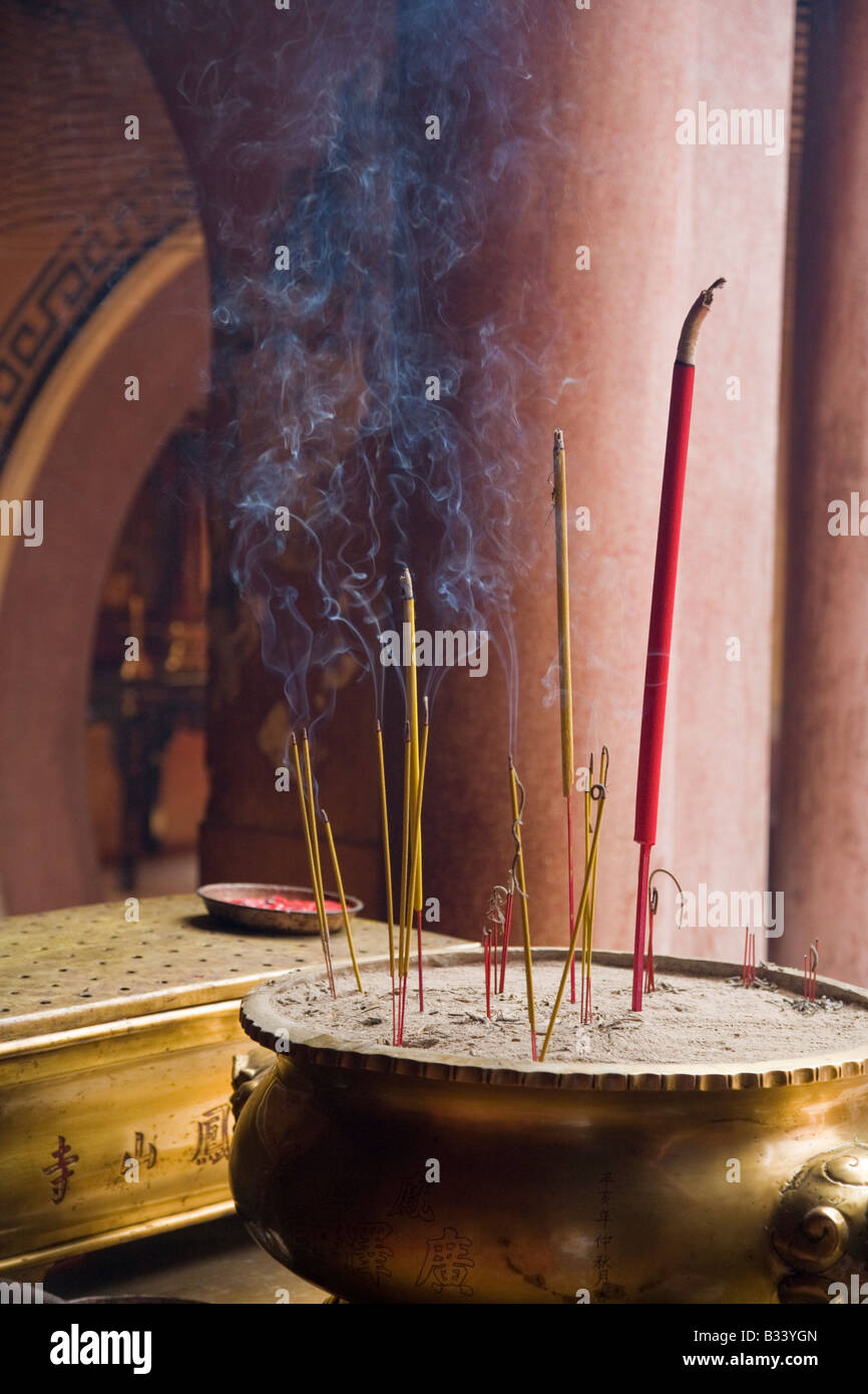 Vietnam pagoda hi-res stock photography and images - Alamy