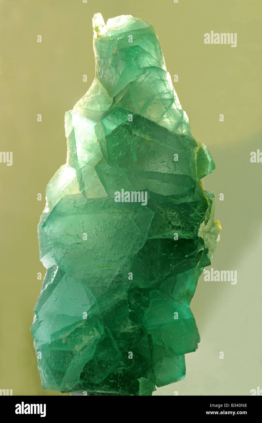 Fluorite crystals hi-res stock photography and images - Alamy