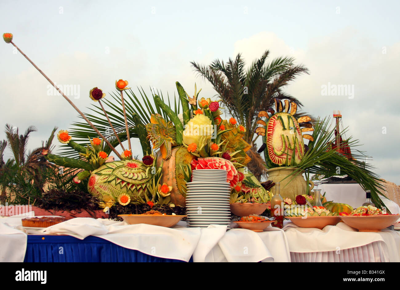 Pool table setup hi-res stock photography and images - Alamy