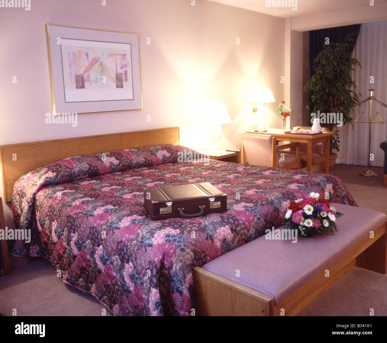 Hotel overnight stay hi-res stock photography and images - Alamy