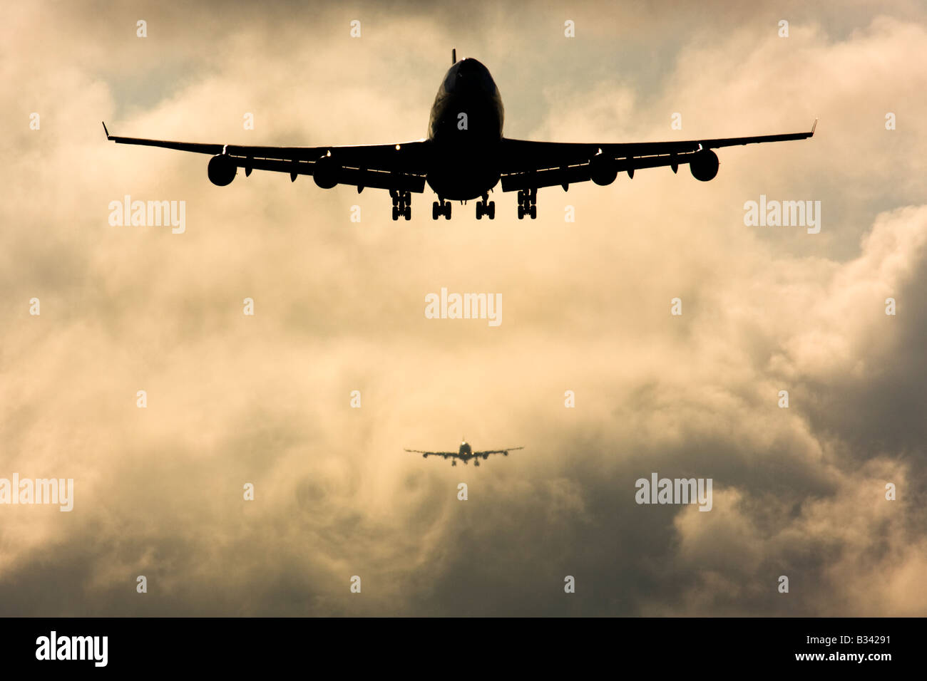 Airplane vortex hi-res stock photography and images - Alamy