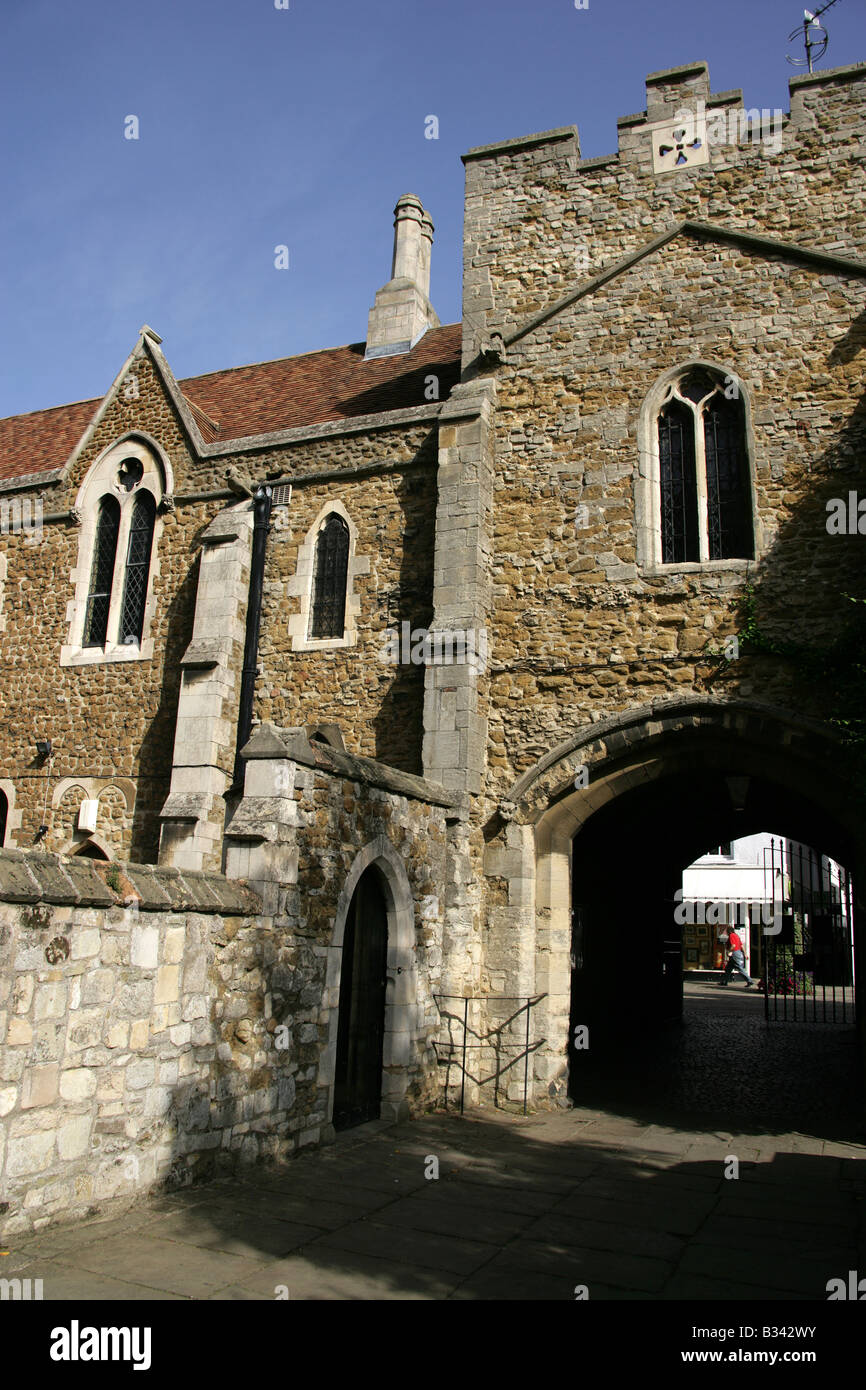 Britannia gate hi-res stock photography and images - Alamy