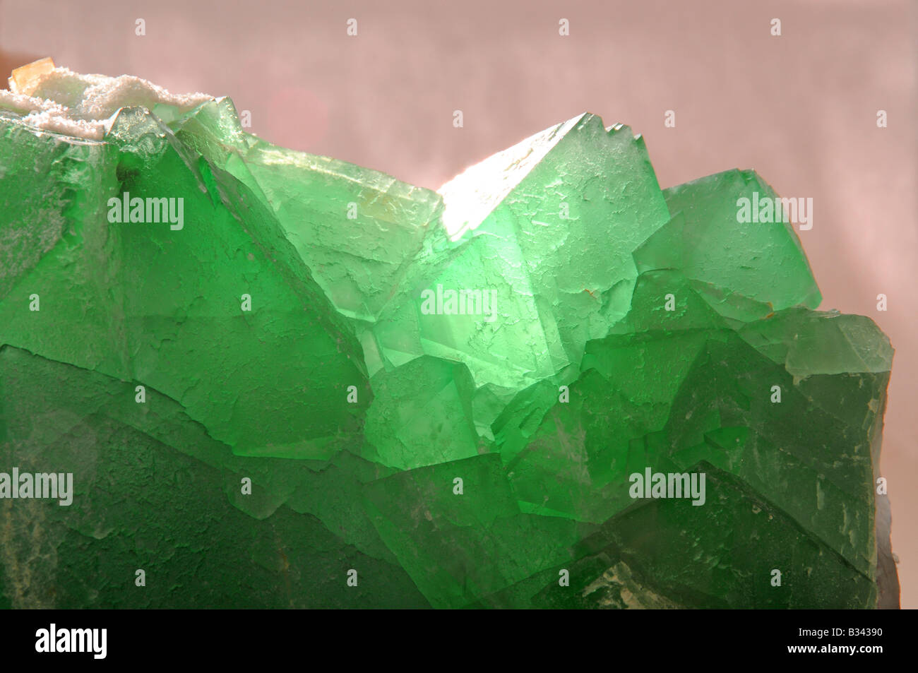 Fluorite crystals hi-res stock photography and images - Alamy