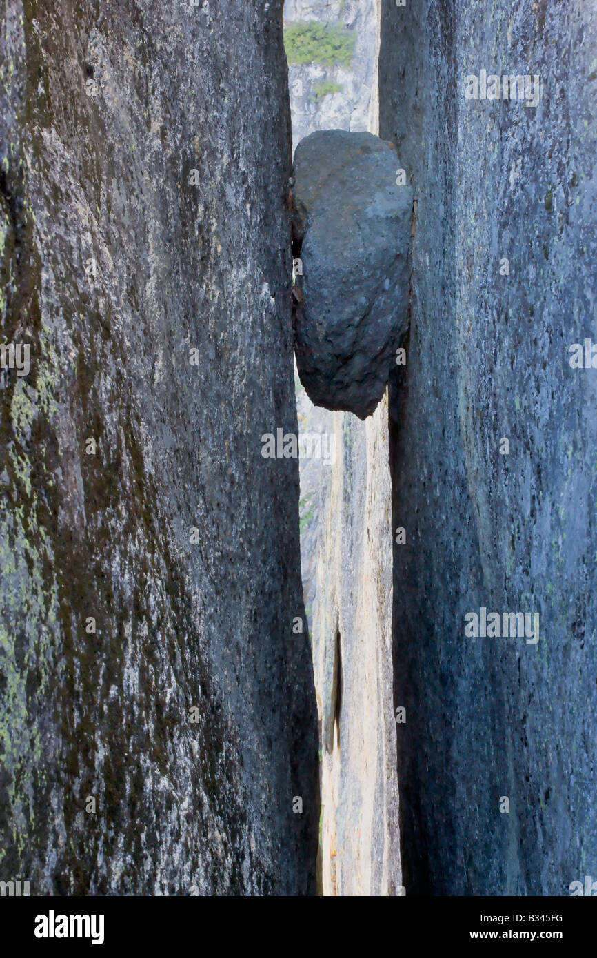 Taft point fissure yosemite hi-res stock photography and images - Alamy