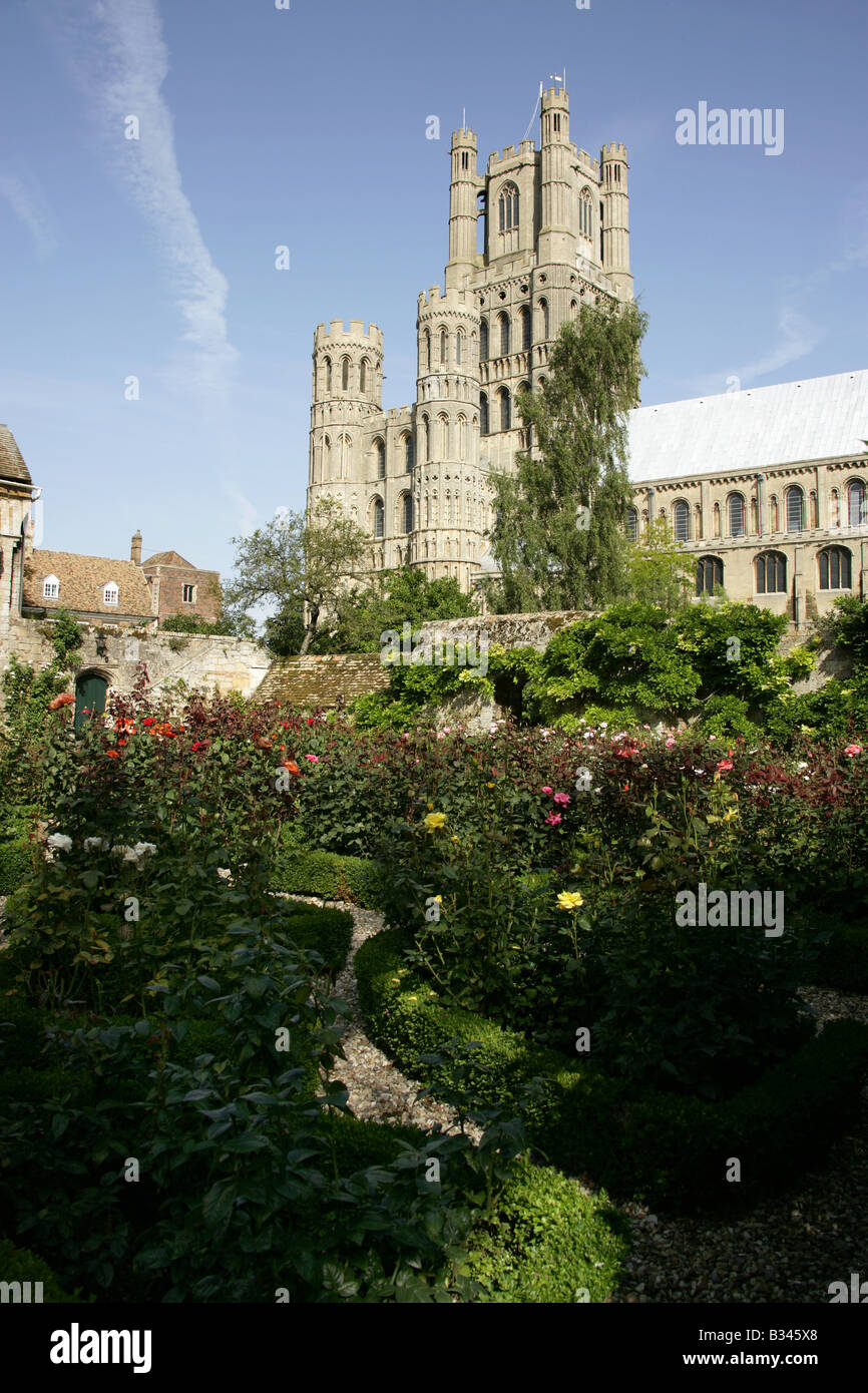 City of Ely, England. View of the south facade of Ely Cathedral from a ...