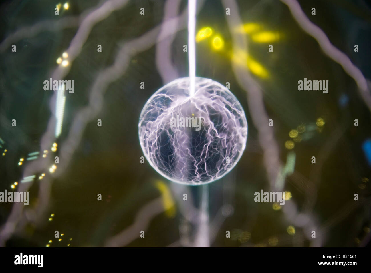 Plasma gas hi-res stock photography and images - Alamy