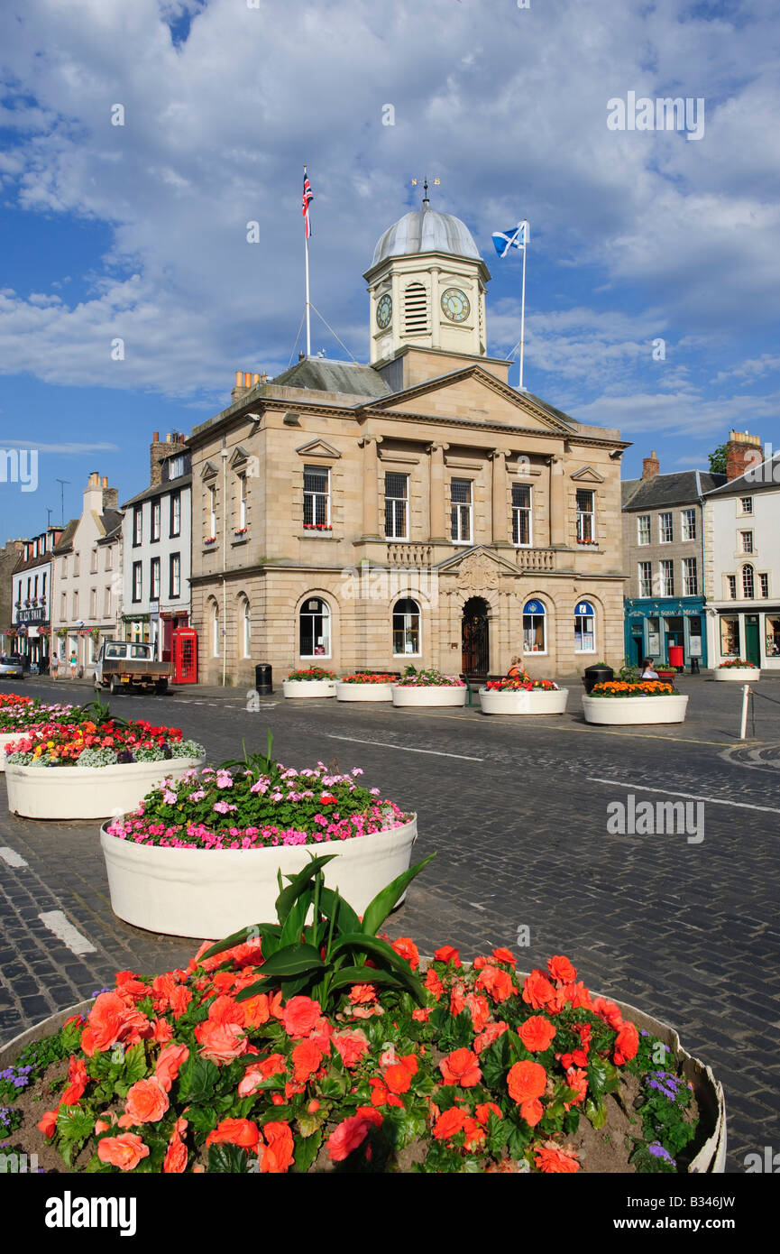 Kelso town hall hi-res stock photography and images - Alamy