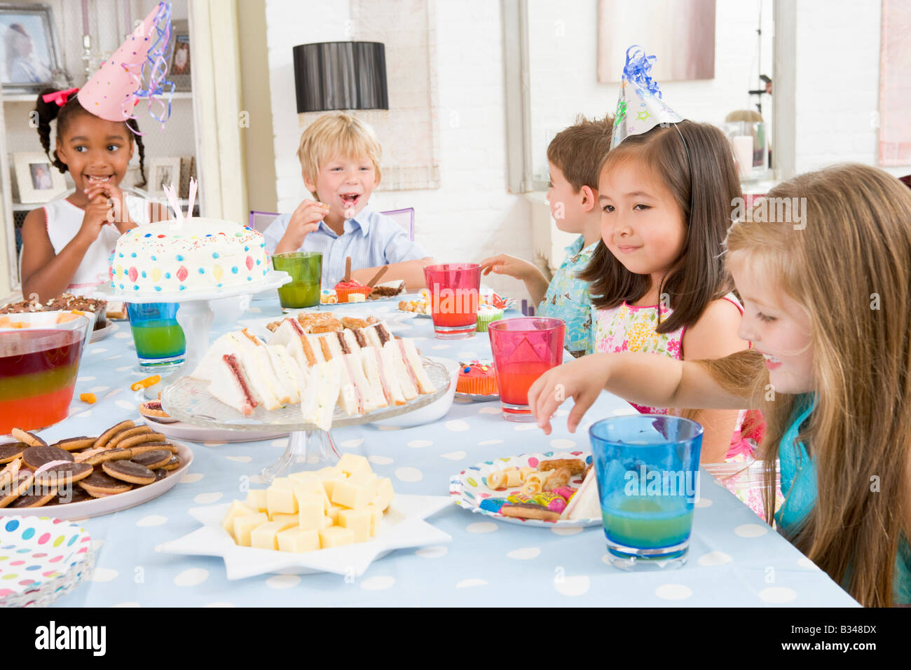 Kids birthday party jelly hi-res stock photography and images - Alamy