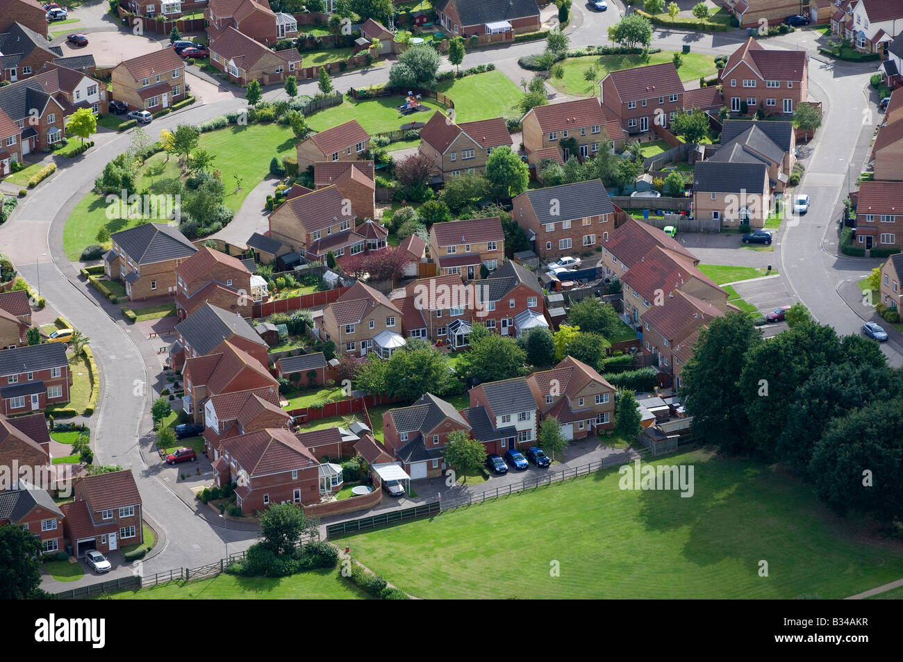 Modern housing development countryside hi-res stock photography and ...