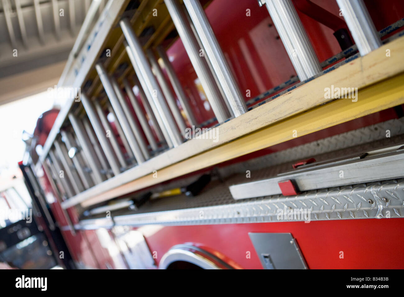 Ladder firefighting hi-res stock photography and images - Alamy