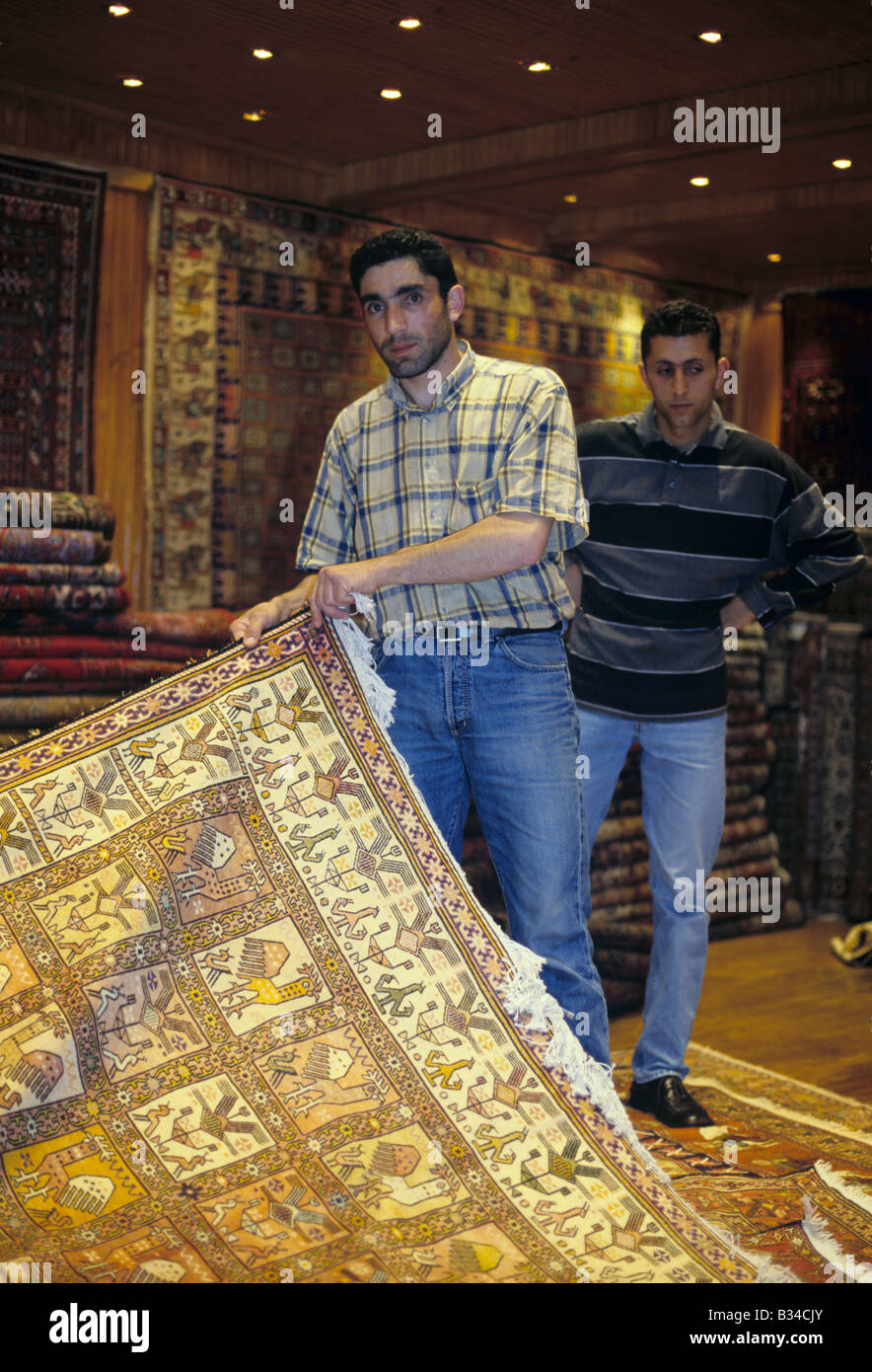 Sultanahmet istanbul turkey carpet carpets hi-res stock photography and ...