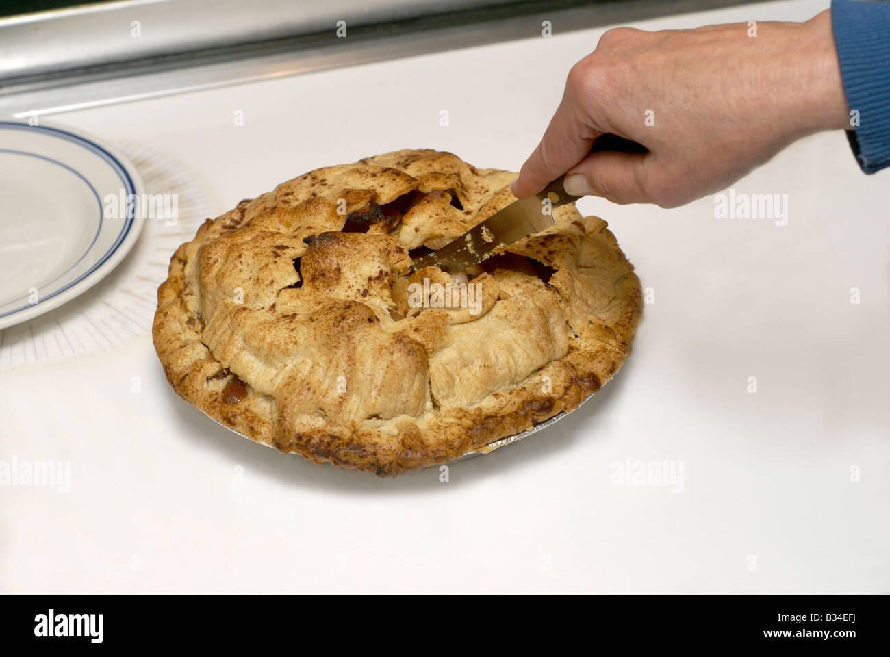 Cutting into a pie hi-res stock photography and images - Alamy