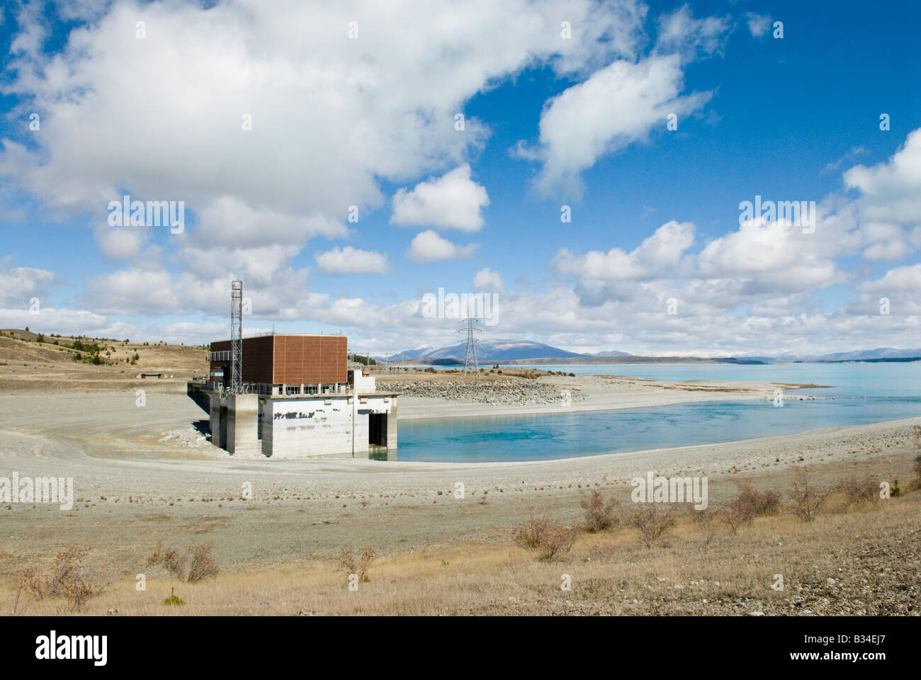Tekapo B Powerhouse on Lake Pukaki with water levels extremely low ...