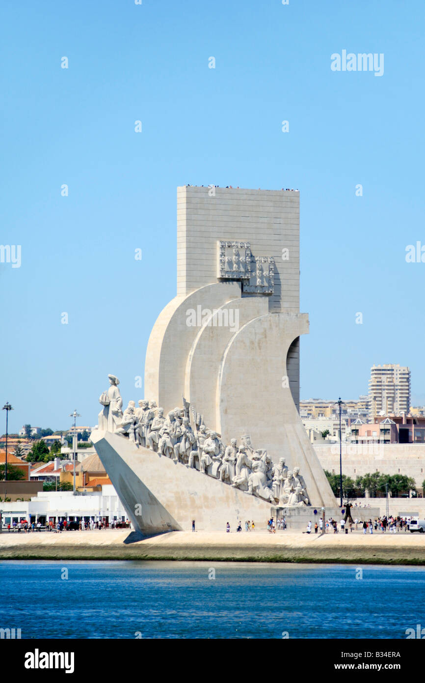 Monument the discoveries hi-res stock photography and images - Alamy