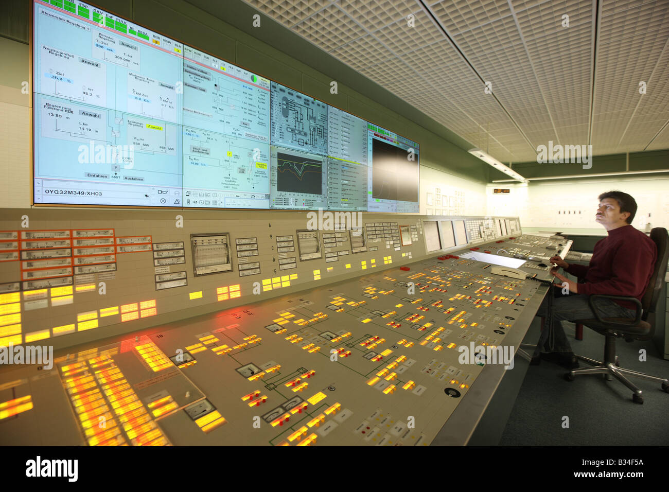 Simulator center for nuclear power stations, training facility for ...