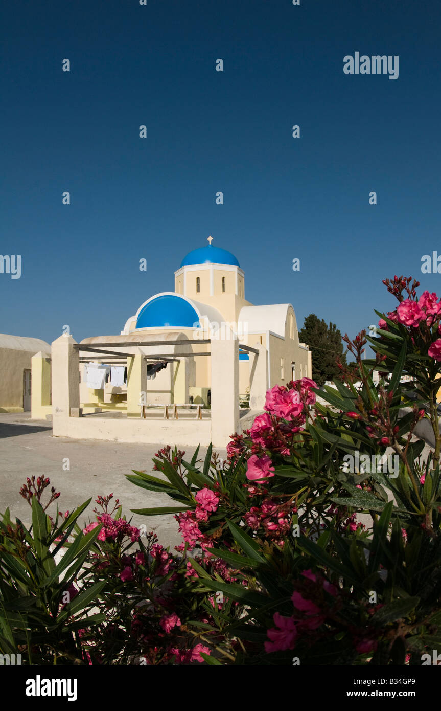 cyclades greek island architecture classic blue dome greek island ...