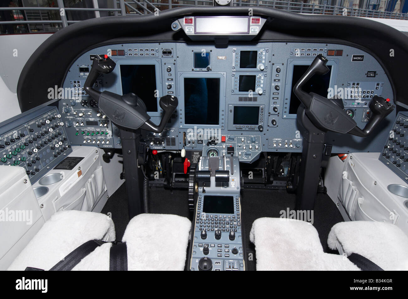 Cessna Citation CJ2+ Cockpit Light Aircraft Farnborough Air Show 2008 ...