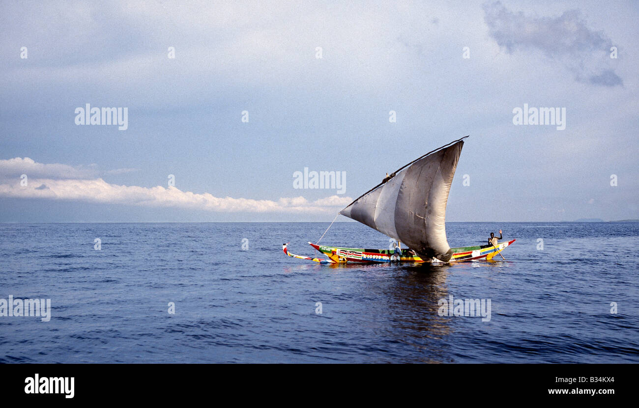 Luo fishing boat hi-res stock photography and images - Alamy