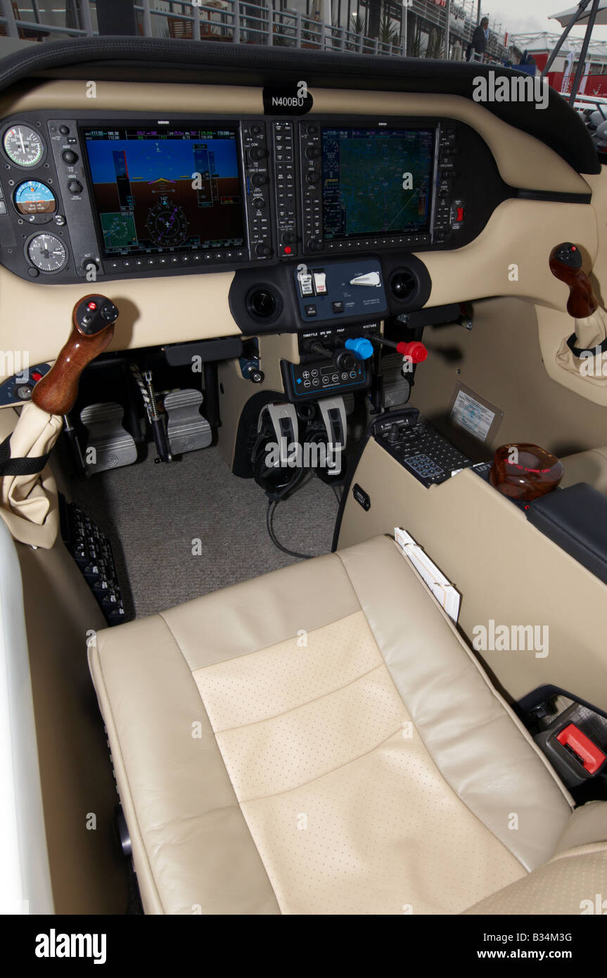 Cessna 400 Cockpit Light Aircraft Farnborough Air Show 2008 Stock Photo ...