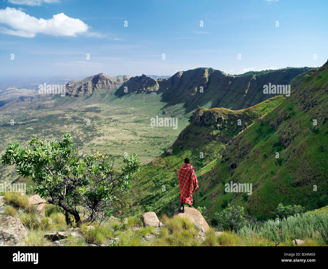 Maralal kenya samburu warrior High Resolution Stock Photography and ...