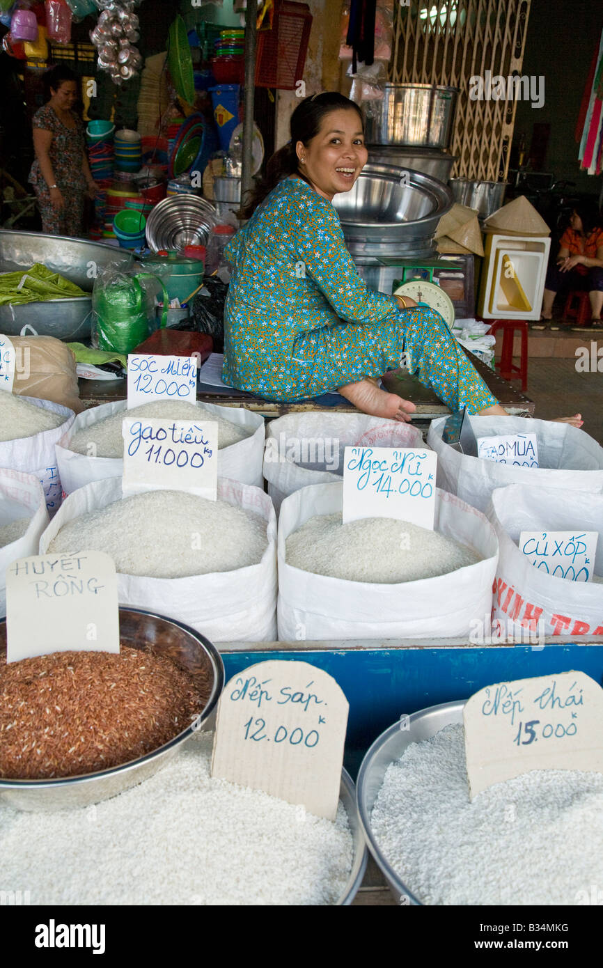 Rice stall hi-res stock photography and images - Alamy