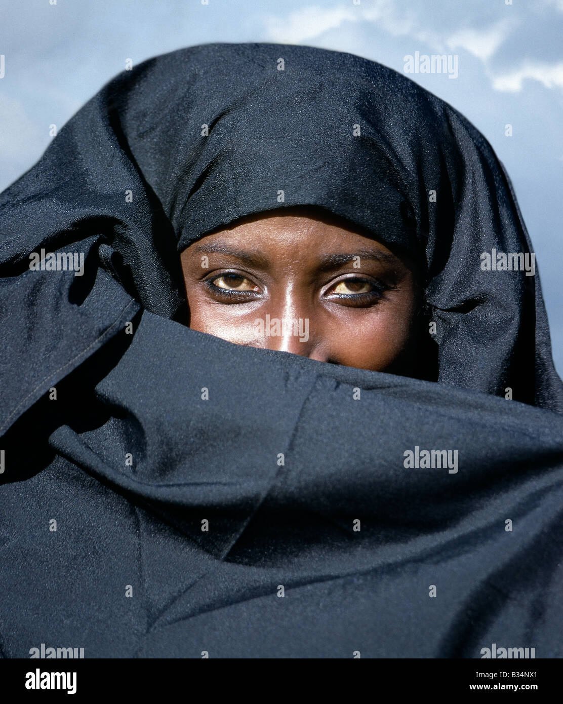 Traditional swahili dress hi-res stock photography and images - Alamy