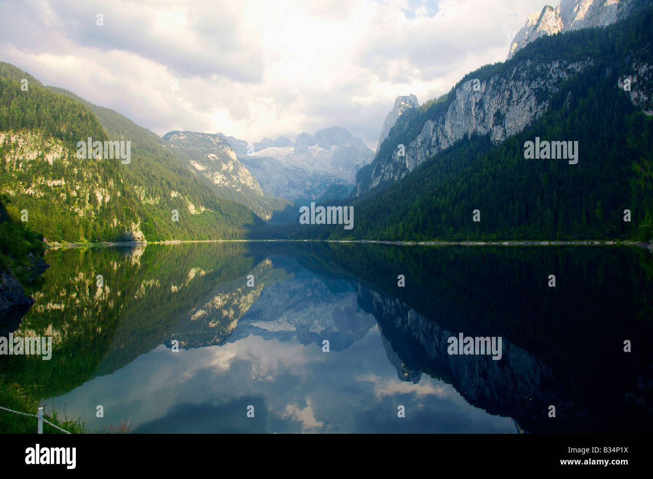 Lake gosau austria upper austria hi-res stock photography and images ...