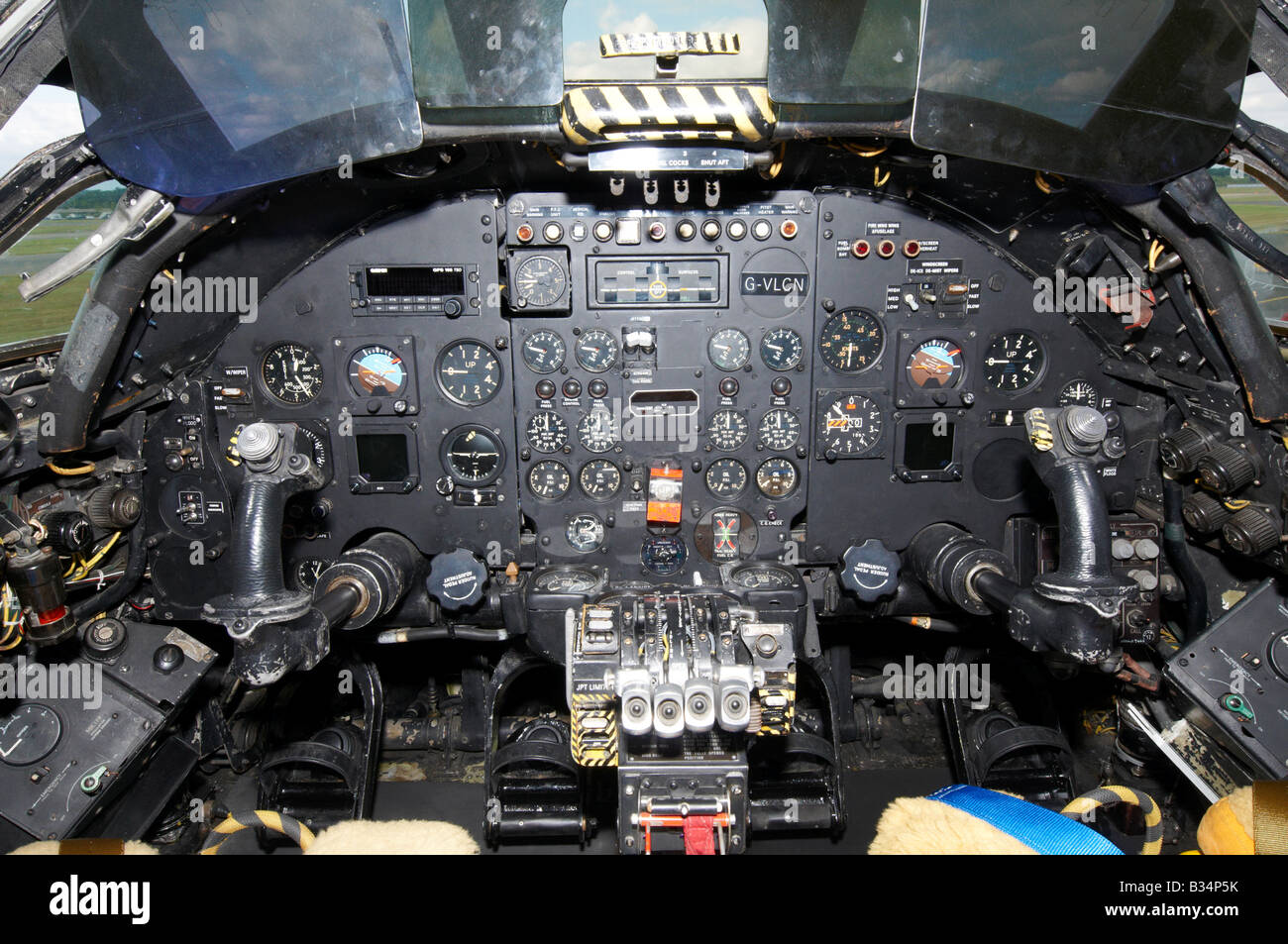 B2 Bomber Cockpit Layout