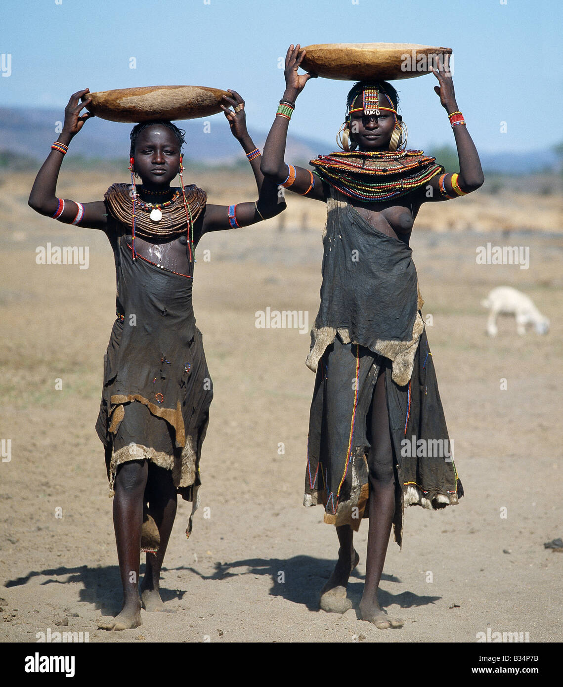 Women of the pokot tribe hi-res stock photography and images - Alamy