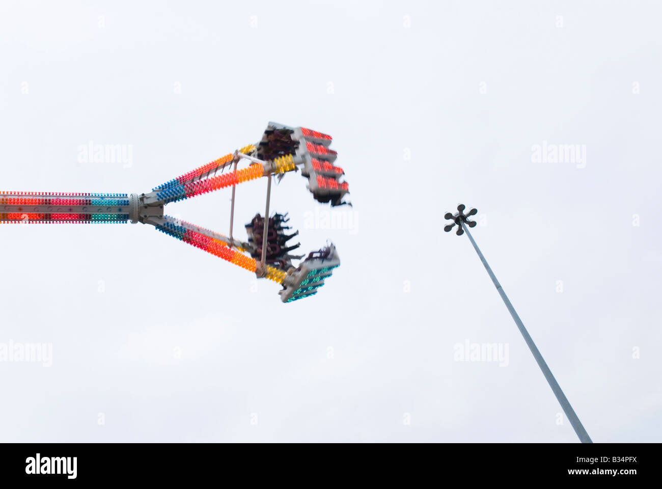 Fairground ride in funfair with sky hi-res stock photography and images ...