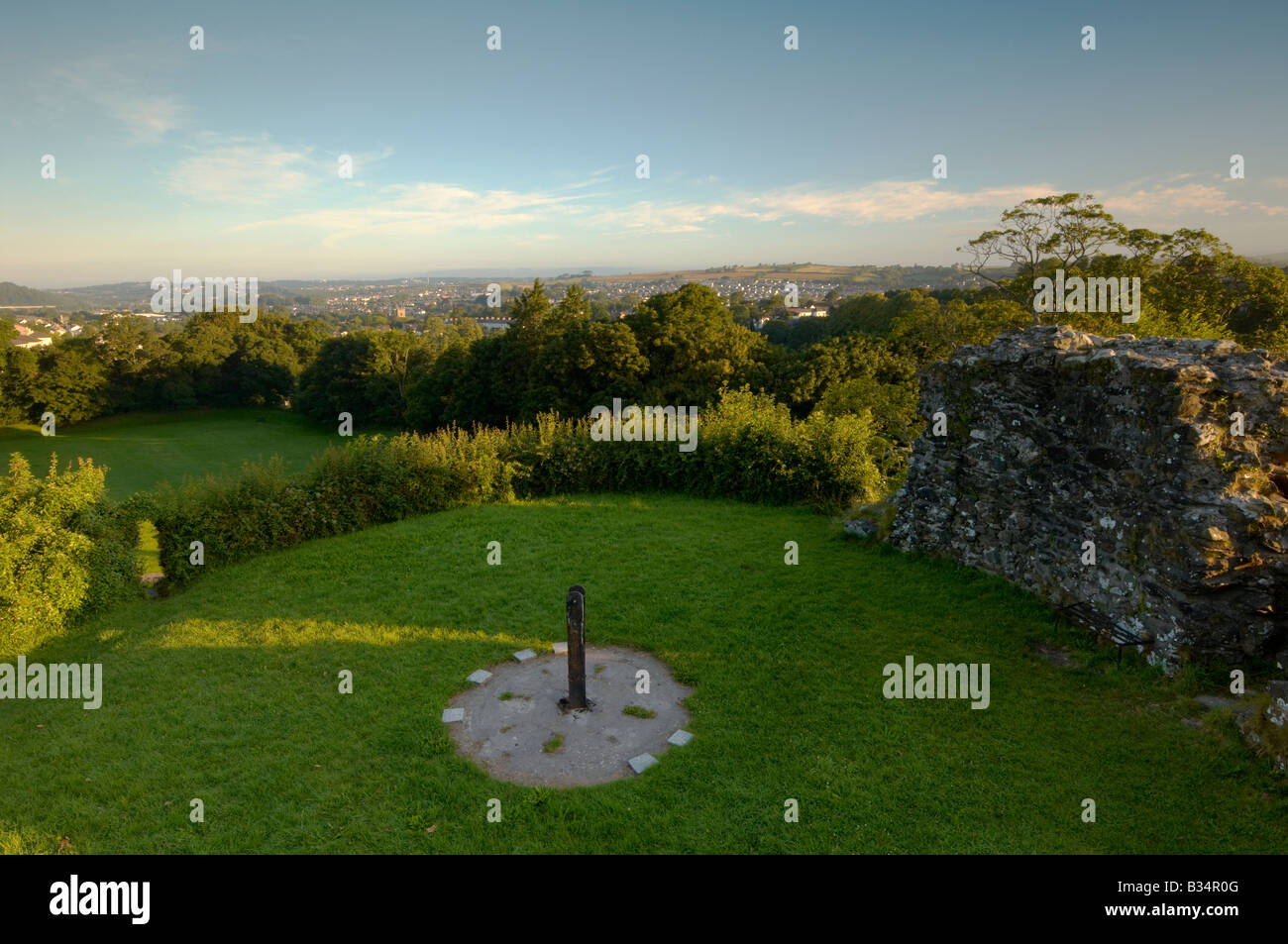 Plympton castle hi-res stock photography and images - Alamy