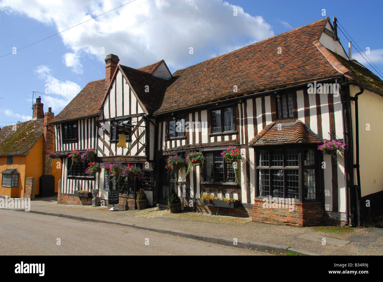 Old Timber framed house Stock Photo - Alamy